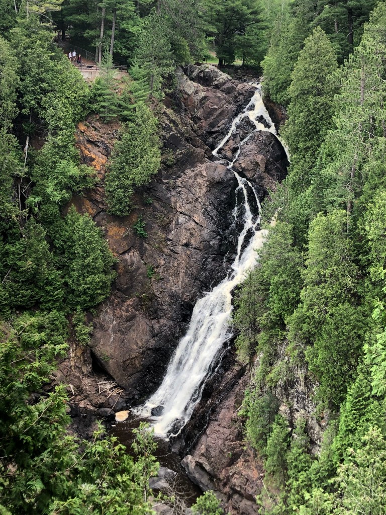 A weekend adventure to see Wisconsin’s tallest waterfall - The Beacon